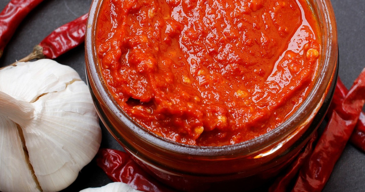 Mojo rojo: Ein einfaches Rezept für den kanarischen Dip | Utopias ...