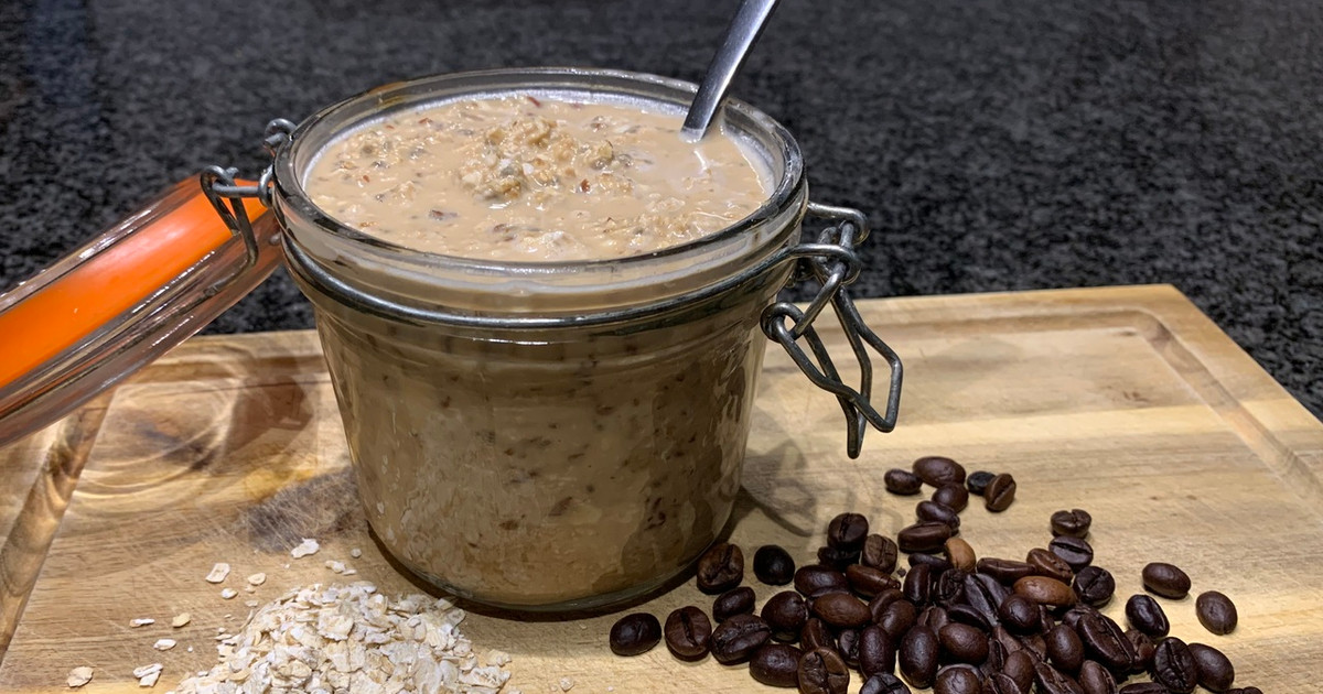 Cold Brew Overnight Oats: Frühstücksrezept mit Kaffeekick | Utopias Rezeptwelt