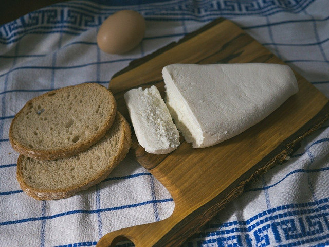 Saure Milch: Mit diesem Rezept rettest du sie vor dem Müll | Utopias ...