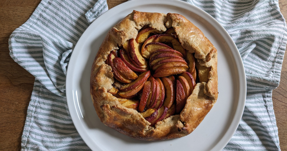 Galette mit saisonalem Obst: Rezept für die vegane Tarte | Utopias ...